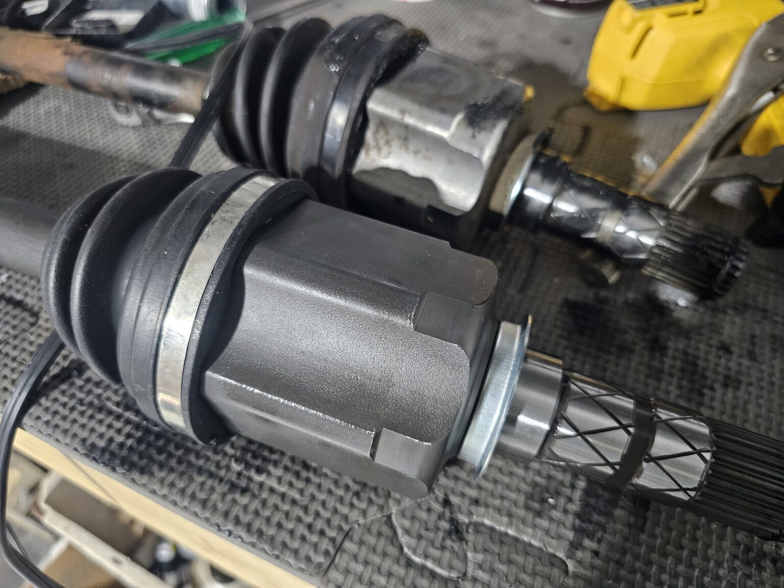 Does Lifting A Subaru Damage CV Axles? 10 Years Of Experience